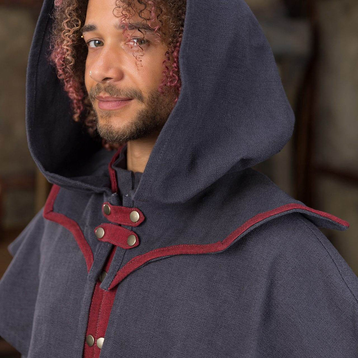 Dungeons & Dragons Warlock Hood Grey/Red – Medieval and More