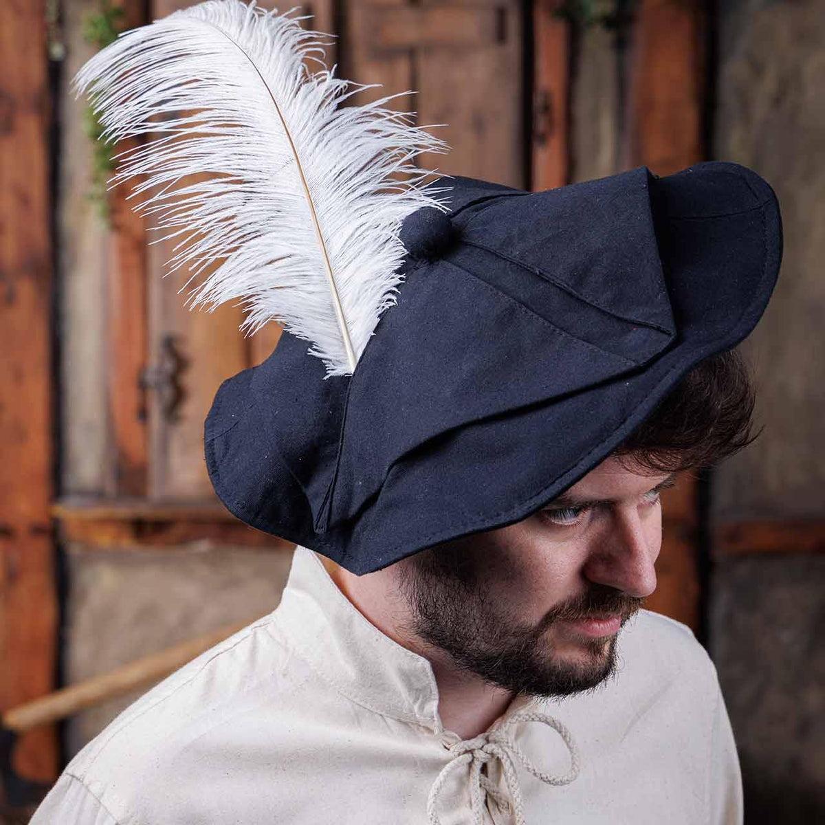Ostrich Feather 45-50cm White – Medieval and More